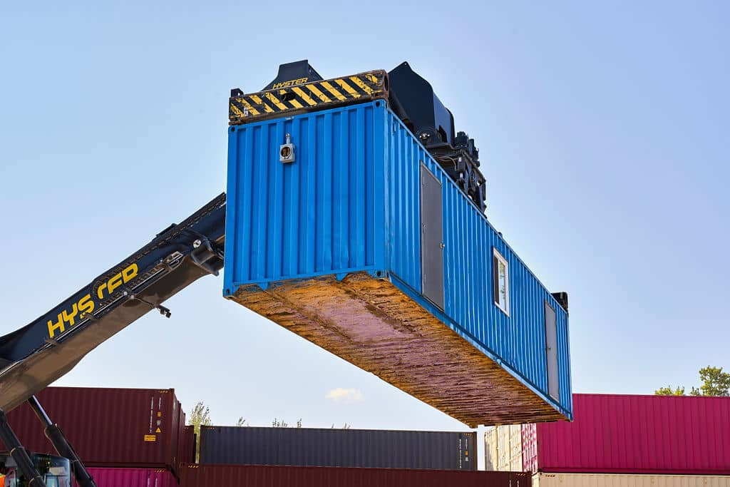 Shipping Container Sales & Rentals Across Canada - DMD Containers